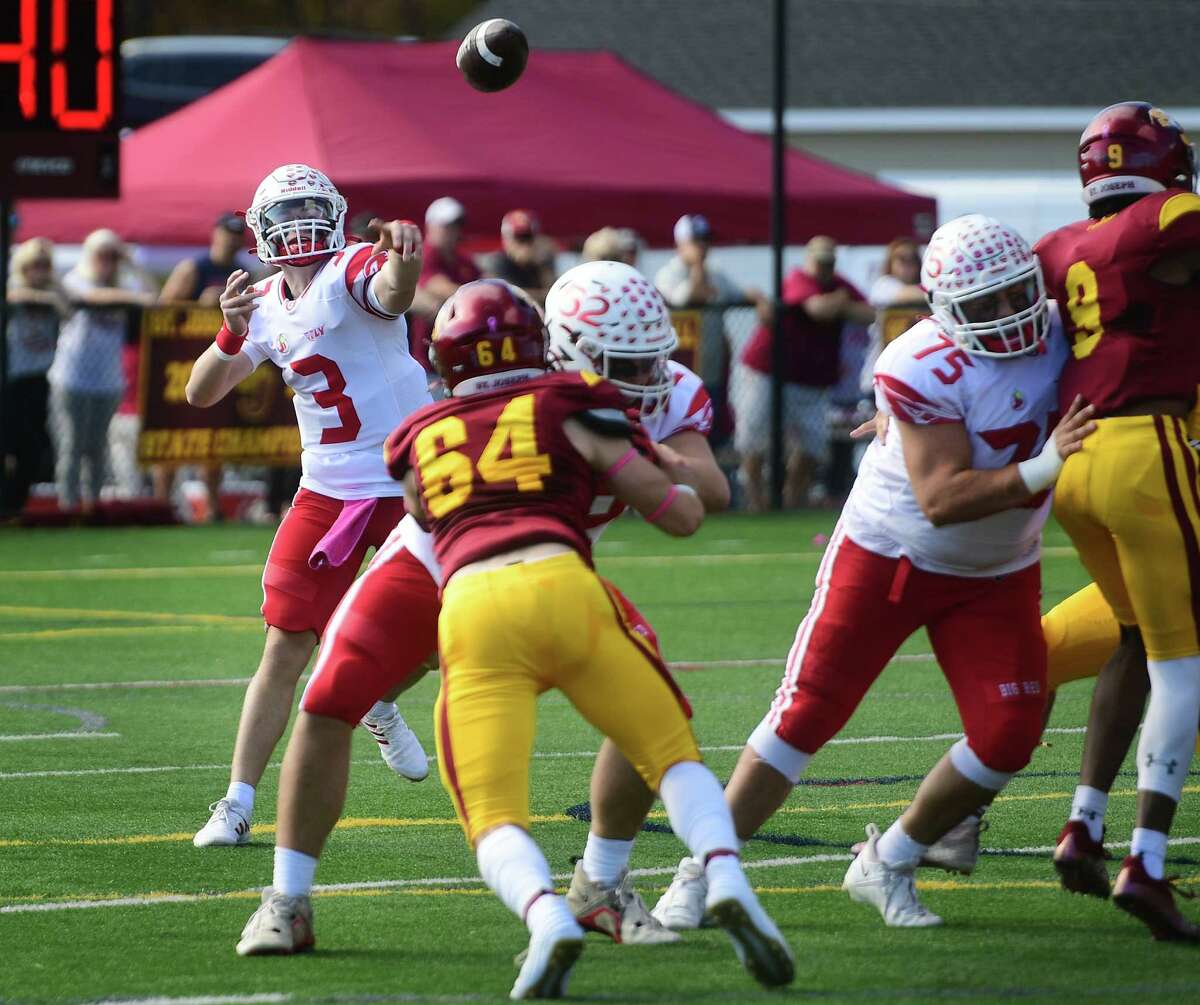Greenwich football overcomes St. Joseph in FCIAC football game