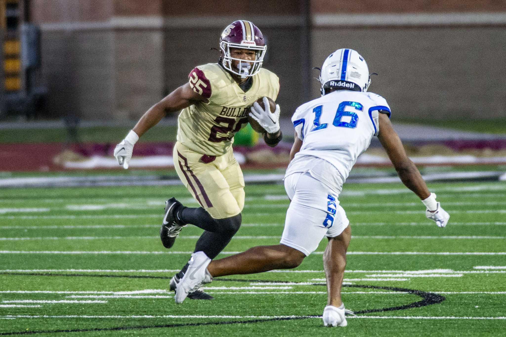 Nearing 5,000 career yards, running back Lloyd Avant is leading the ch