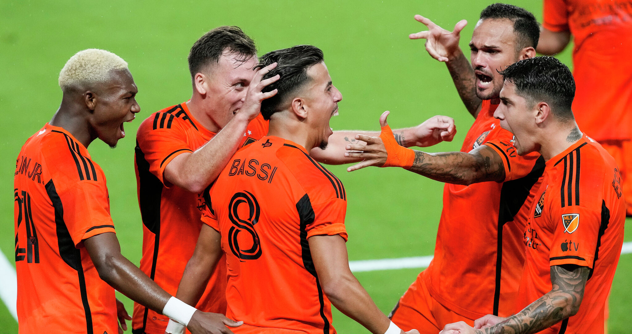 MLS playoffs: Houston Dynamo beat Real Salt Lake to open series
