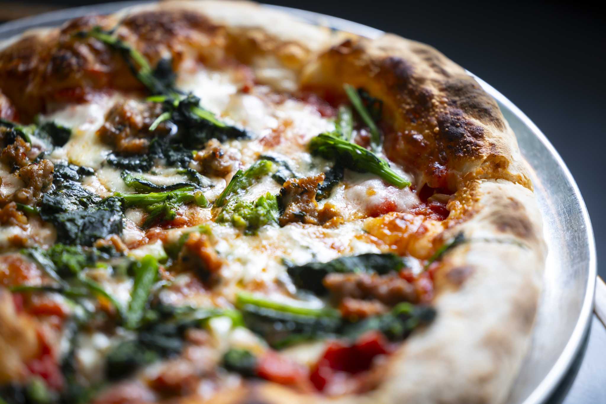 Alison Cook restaurant review: Elro Pizza & Crudo in Montrose