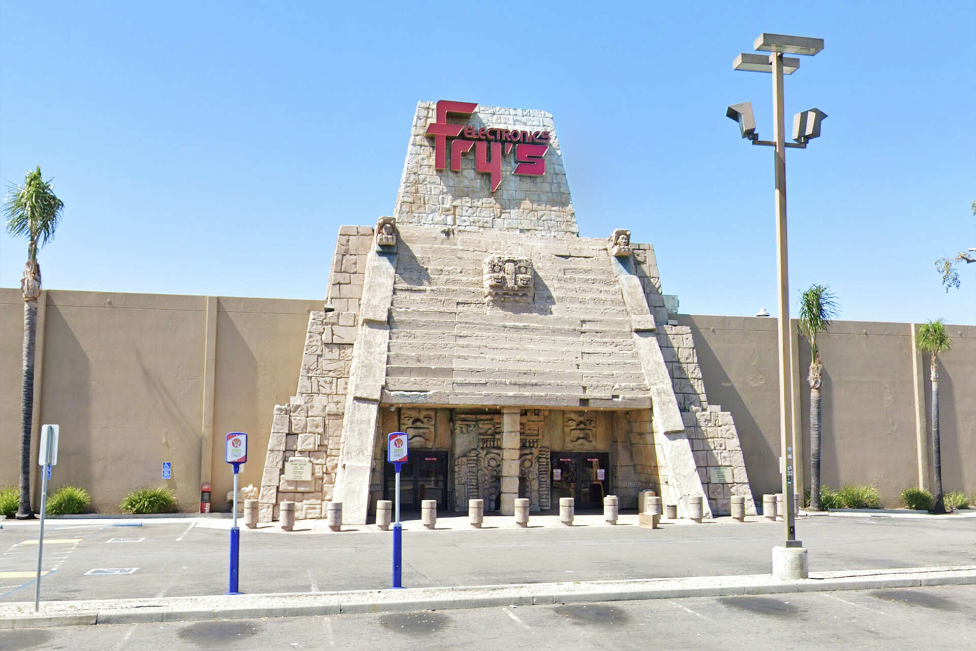 Bay Area Fry's Electronics may become massive housing development