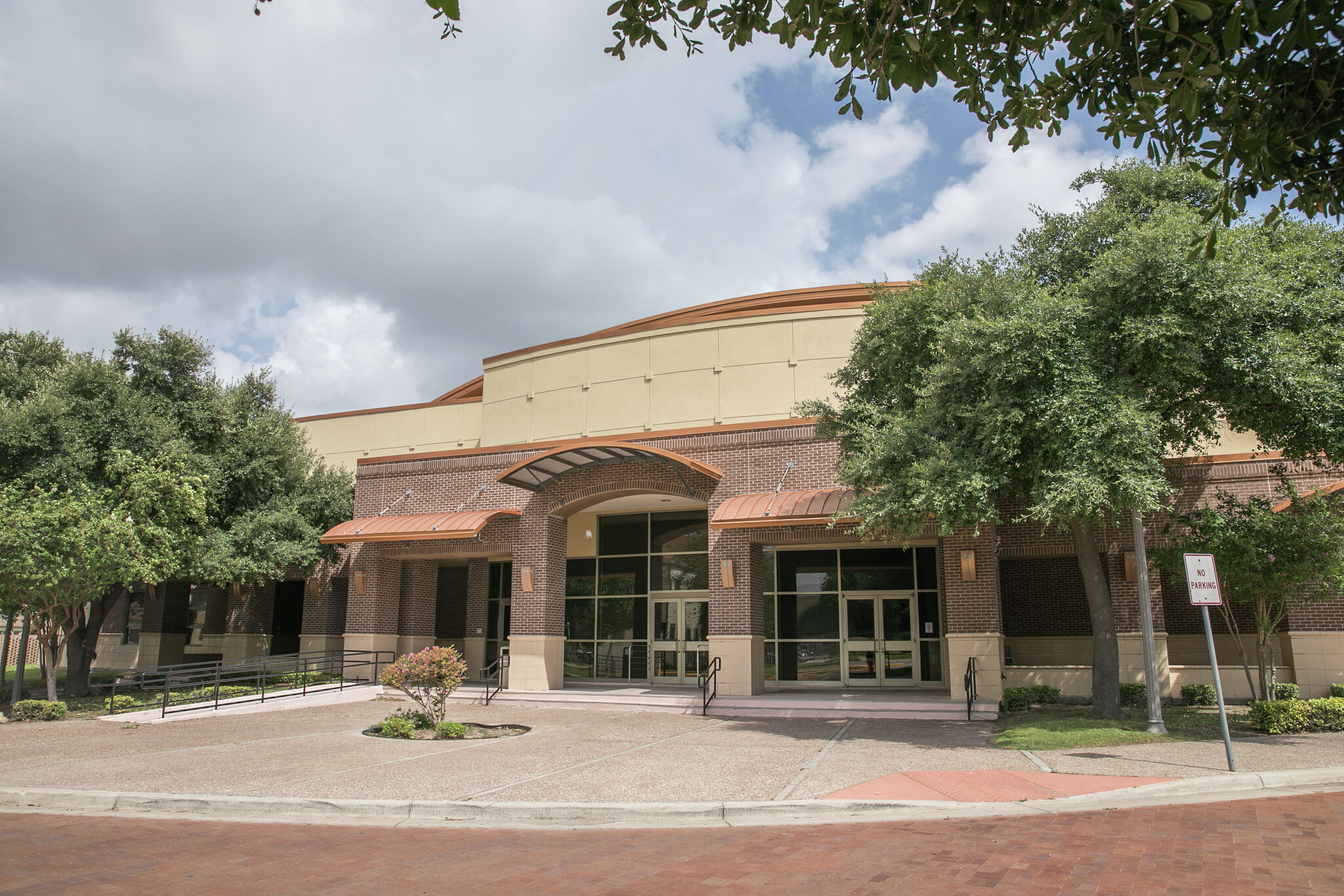 Laredo College to host fun and educational Schoolhouse Rock Live!