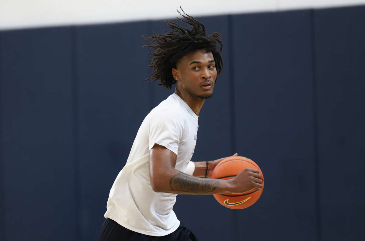 Why UConn freshman Stephon Castle not focused on his NBA future