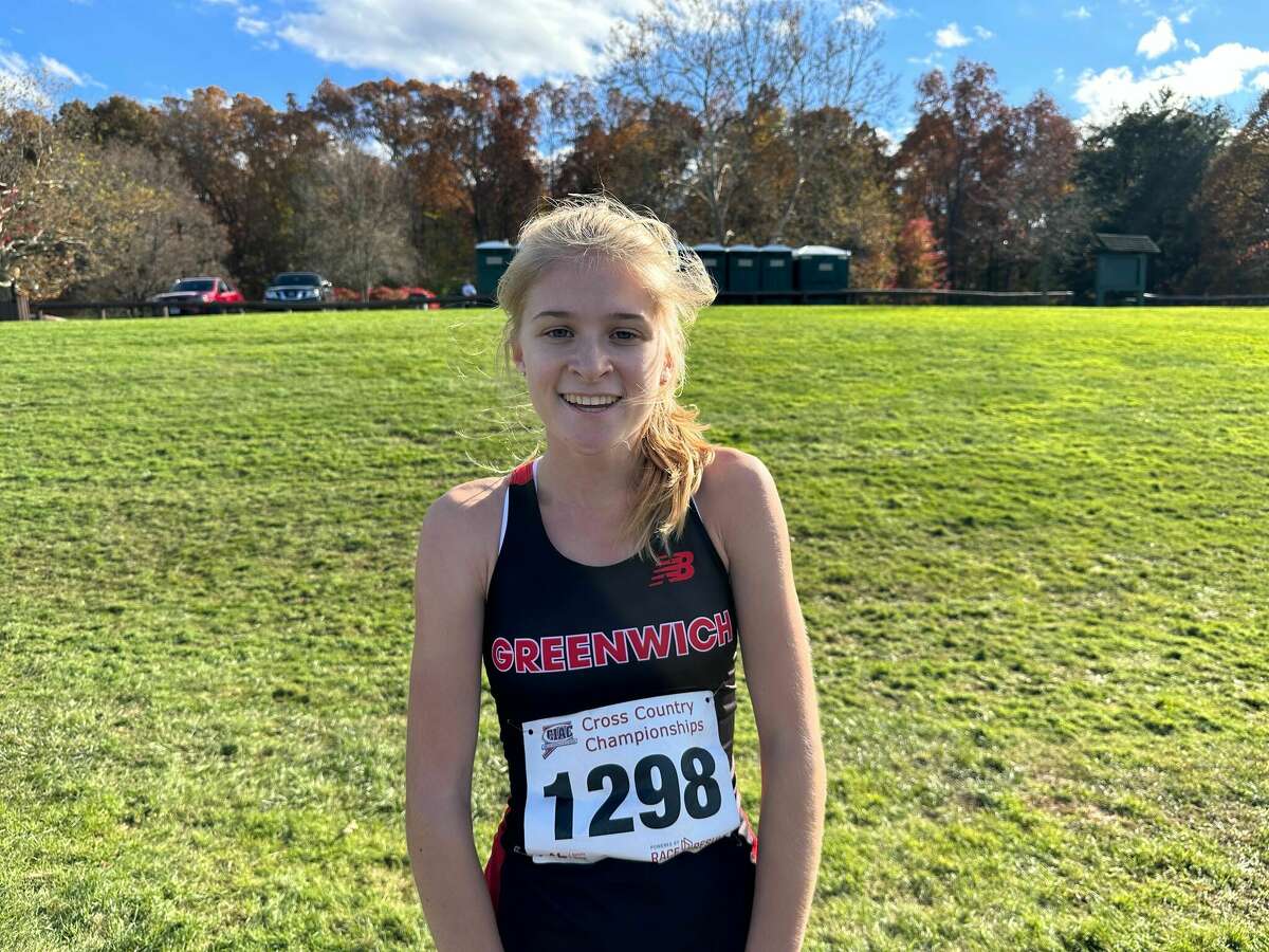 2023 CT high school girls cross country championships roundup.