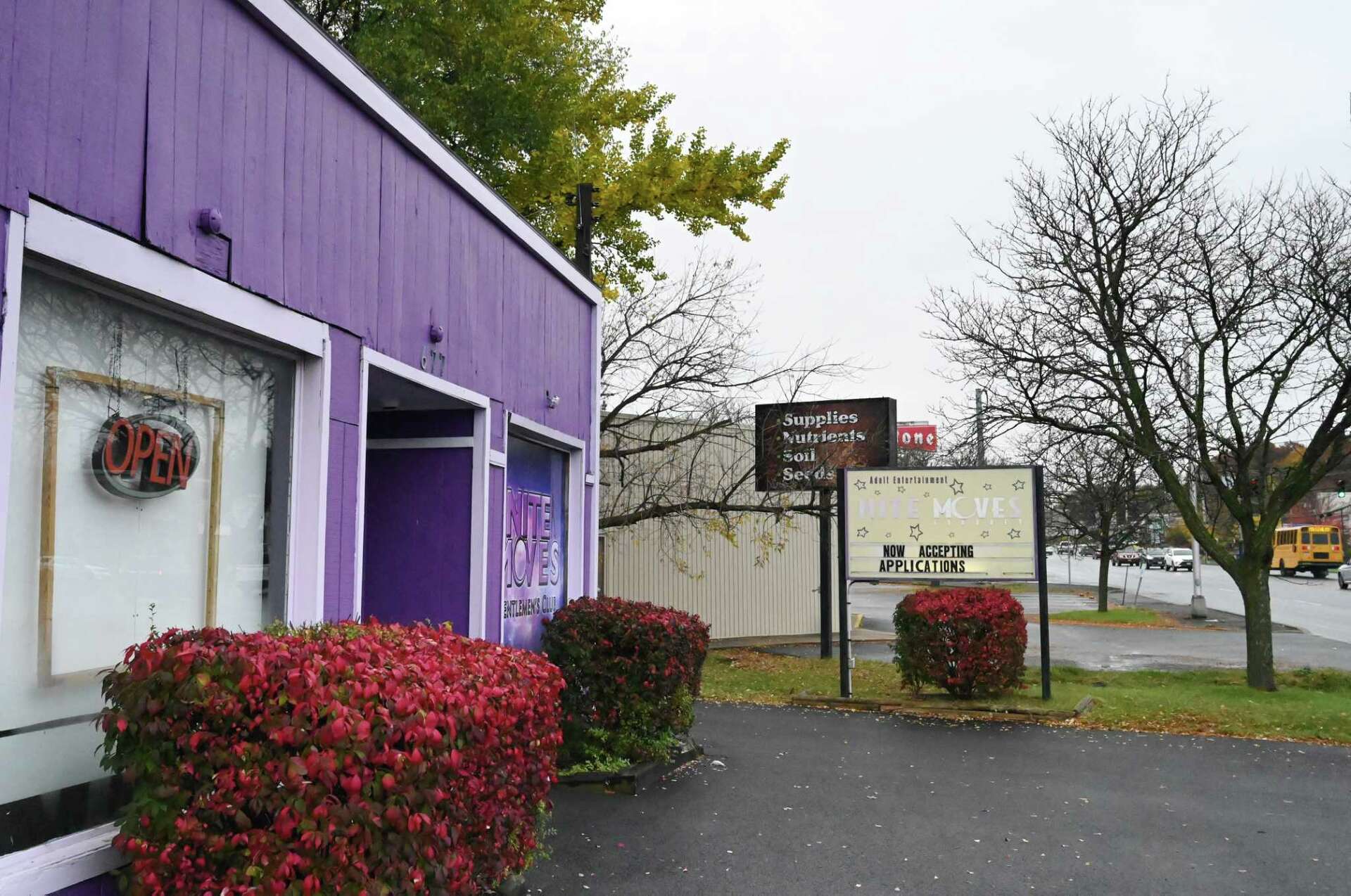 Body found outside of Colonie strip club Nite Moves