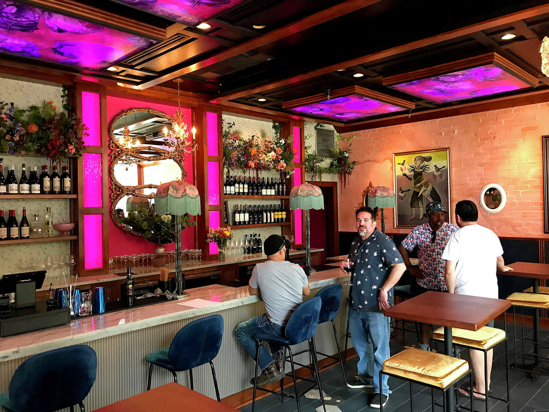 San Antonio guide to dining and drinks in St. Paul Square