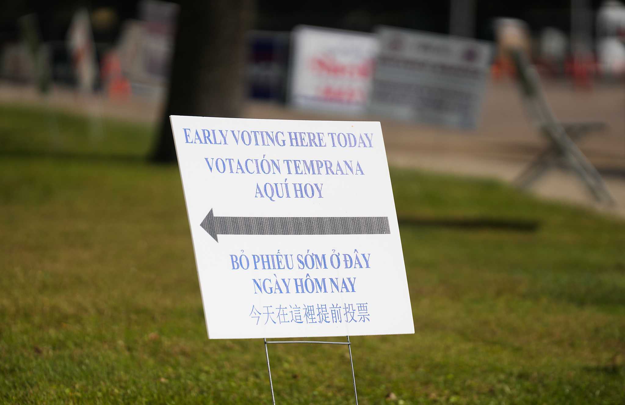 Early voting turnout in Texas’ 2024 primaries dropped from 2020