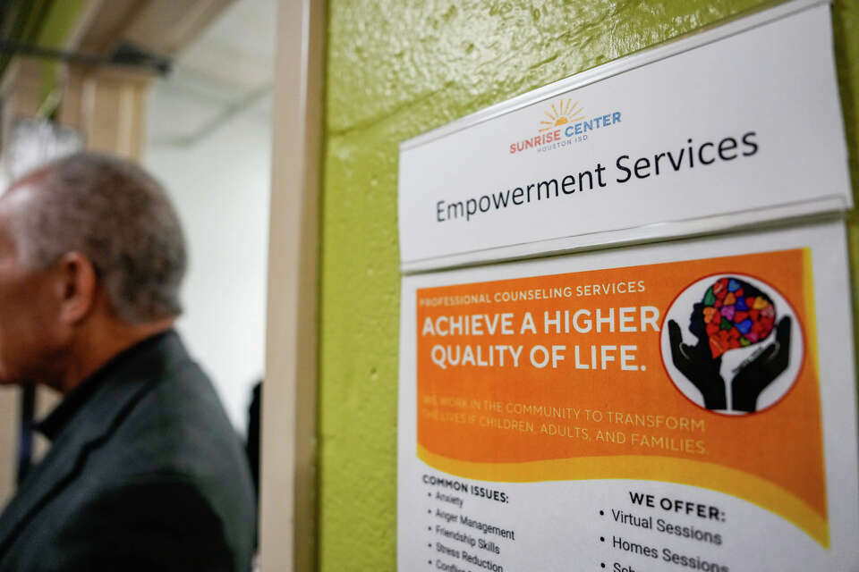 HISD Sunrise Center rollout complete with seventh grand opening