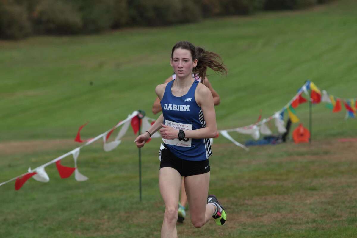 2023 CT high school girls cross country championships roundup.
