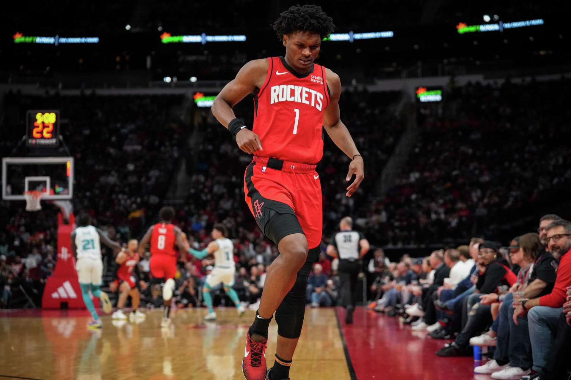 Houston Rockets: Amen Thompson takes another step in return