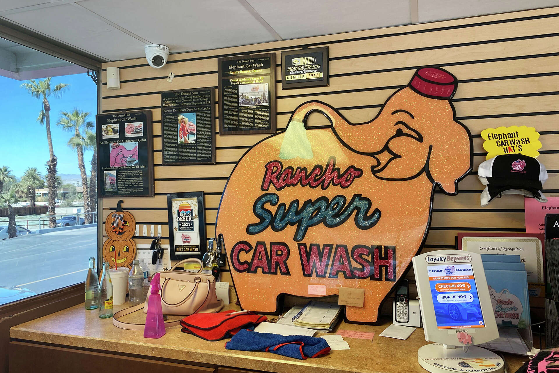 'Absolutely beloved’: Calif. desert town preserves garish neon sign