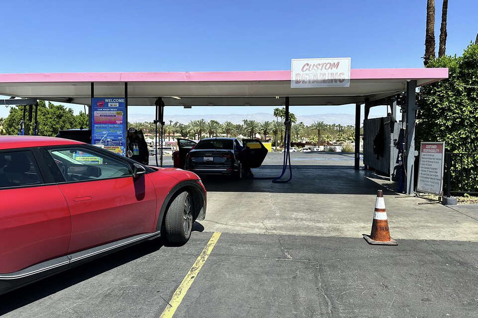 'Absolutely beloved’: Calif. desert town preserves garish neon sign