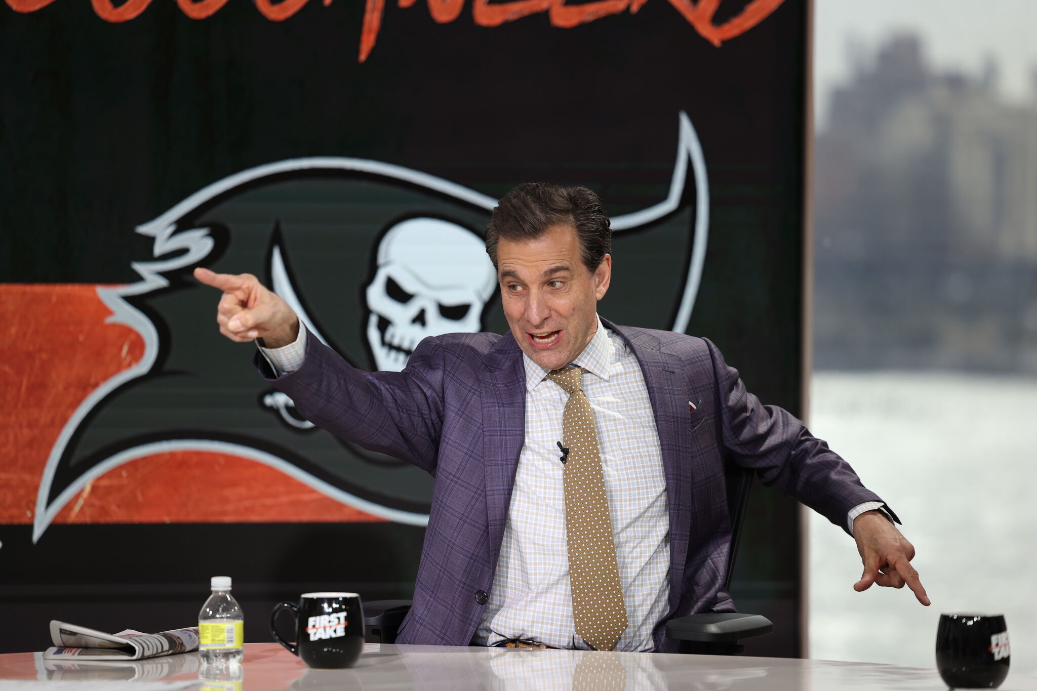 Chris Russo will be at UConn men's opener as son Tim returns as coach