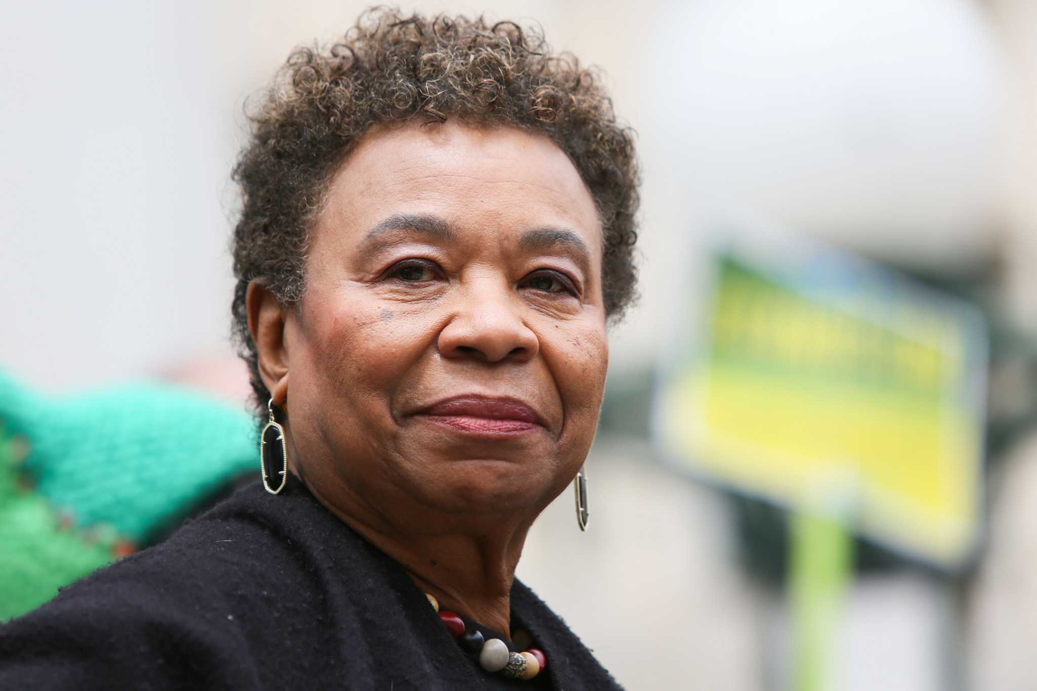 California’s Barbara Lee introduces bill offering air quality leave