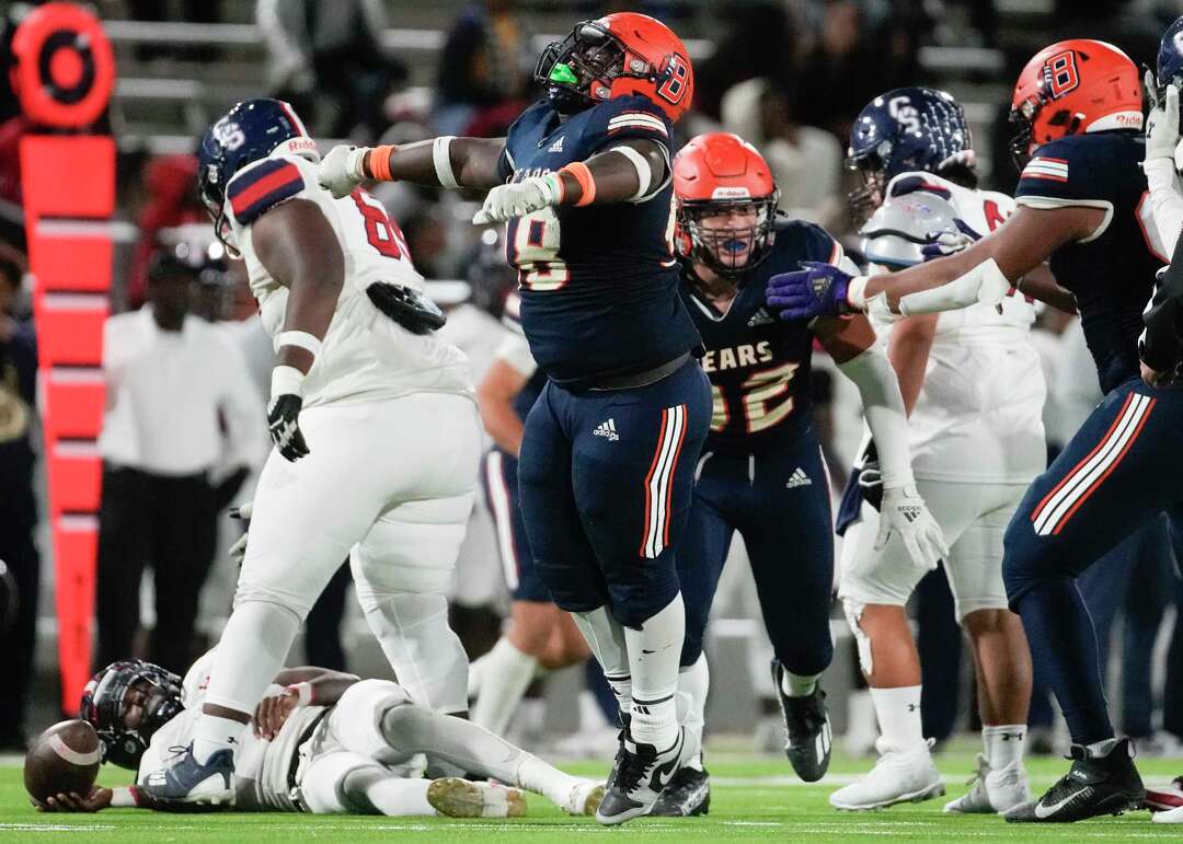 Bridgeland Bears football team claims District 16-6A championship