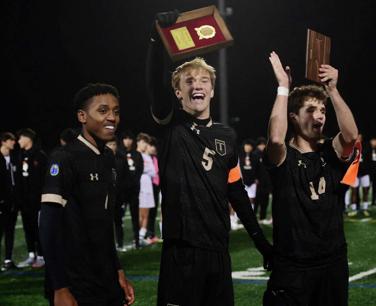 Stamford vs Trumbull FCIAC boys soccer championship