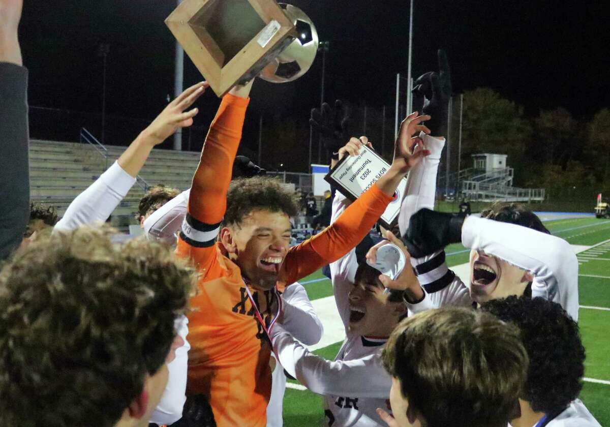 Xavier tops Hand, captures another SCC boys soccer championship