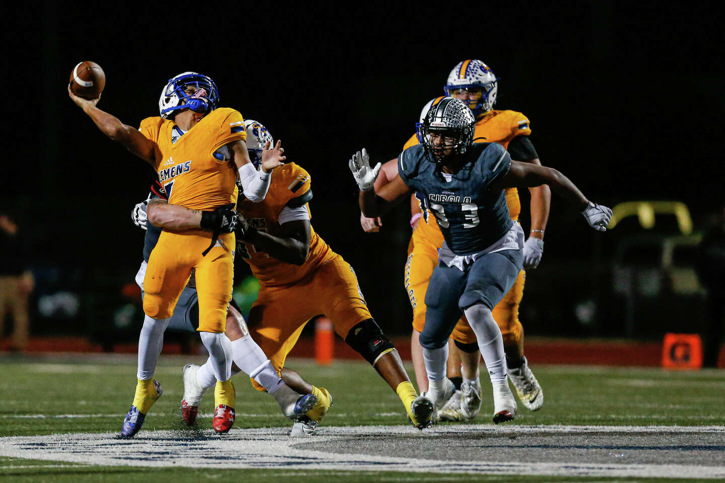 San Antonio high school football: Bi-district playoff matchups