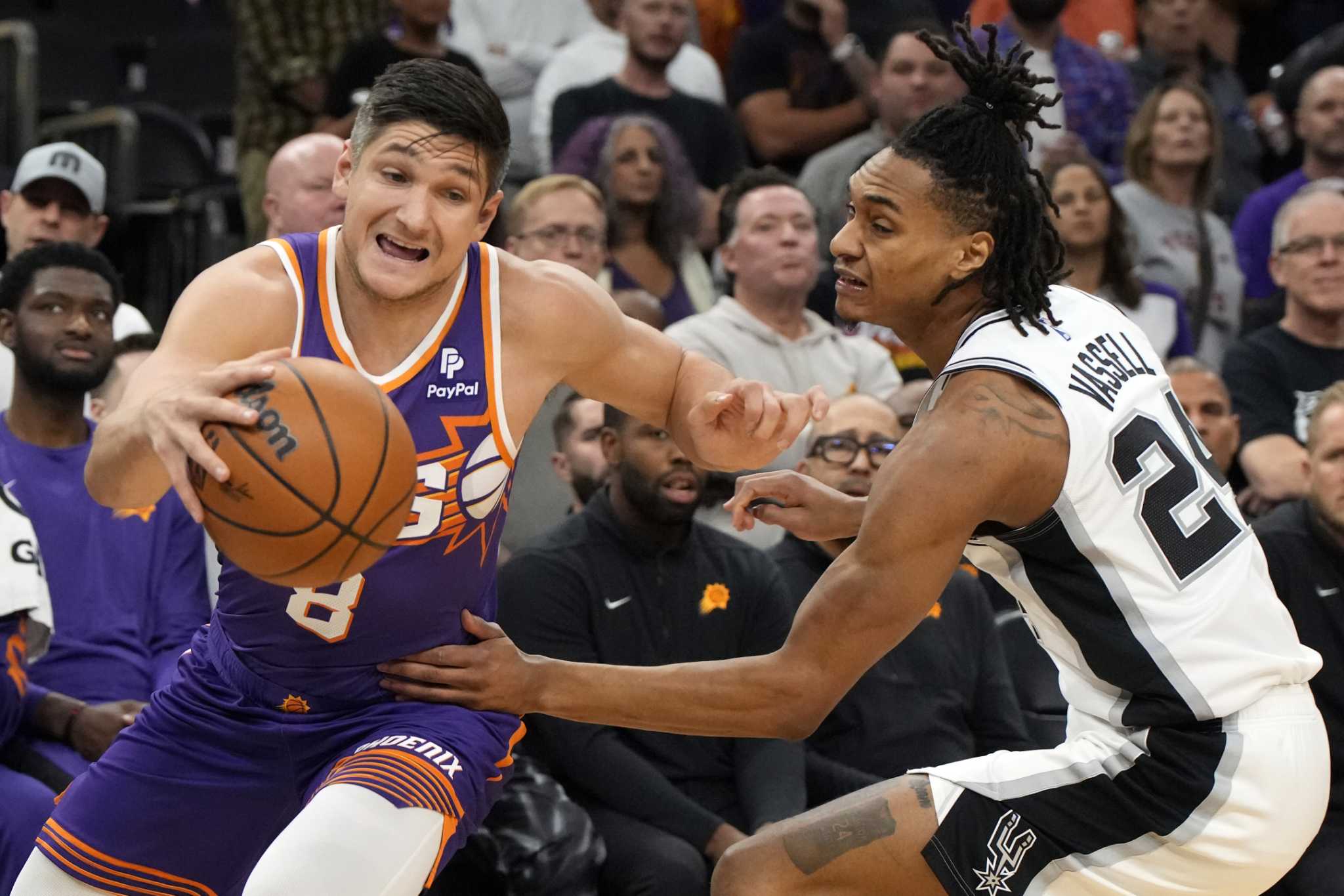 Spurs' Devin Vassell grounded by groin injury