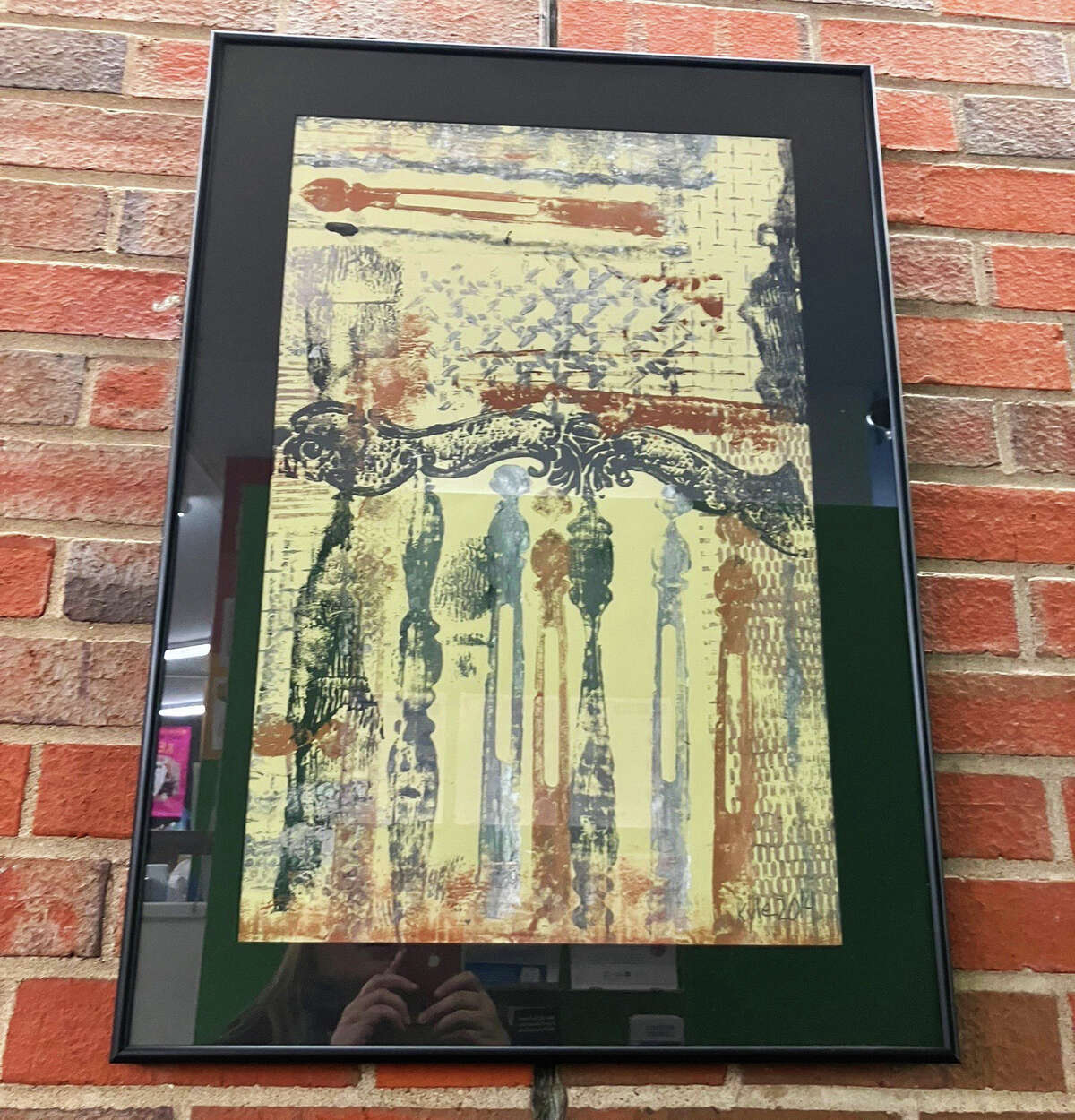 Wangunk father, daughter showing Indigenous artwork in Middletown