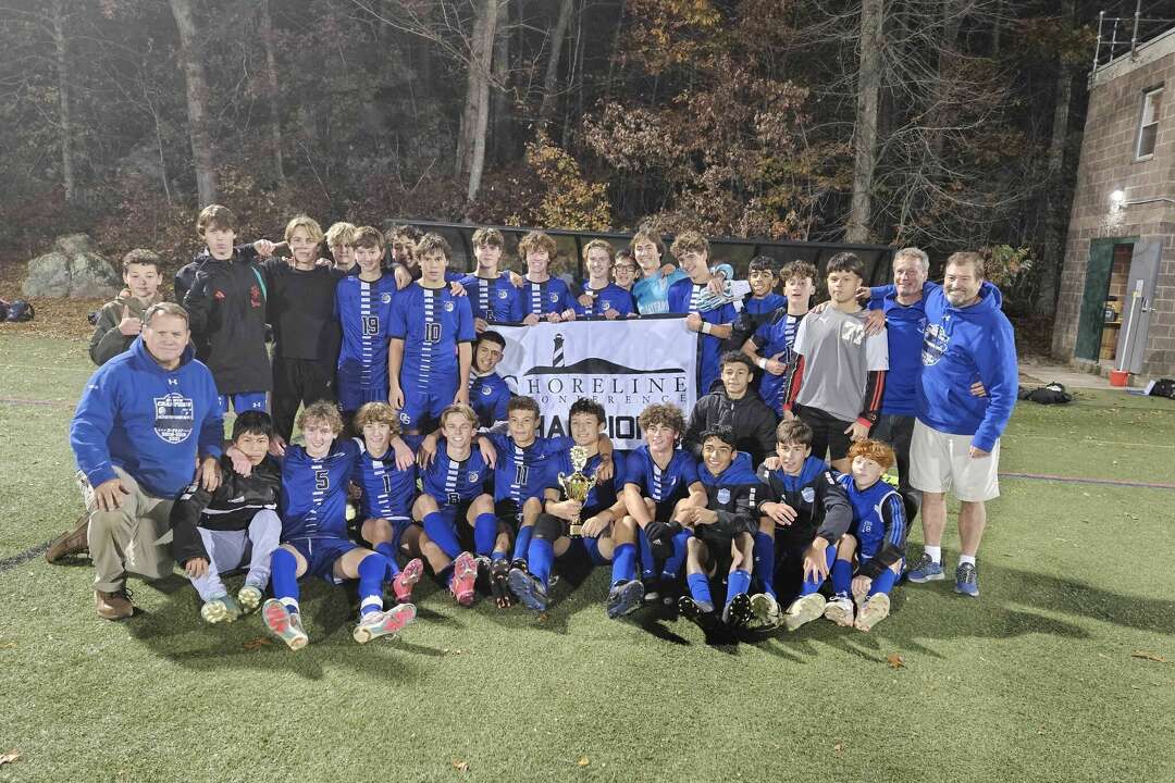 Old Saybrook boys soccer dethrones East Hampton in Shoreline final