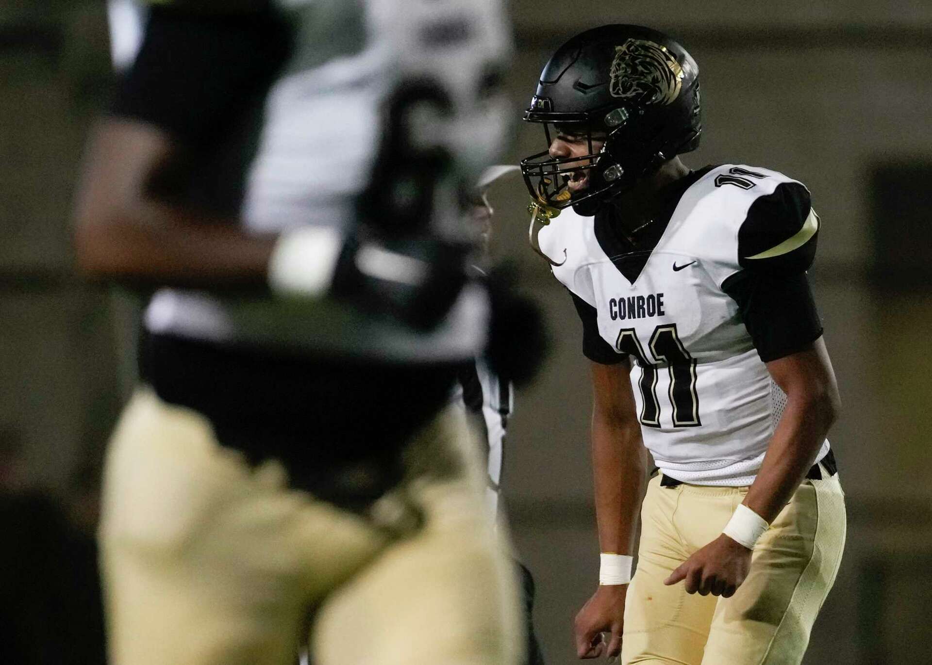 Conroe Tigers top College Park Cavaliers for final playoff spot