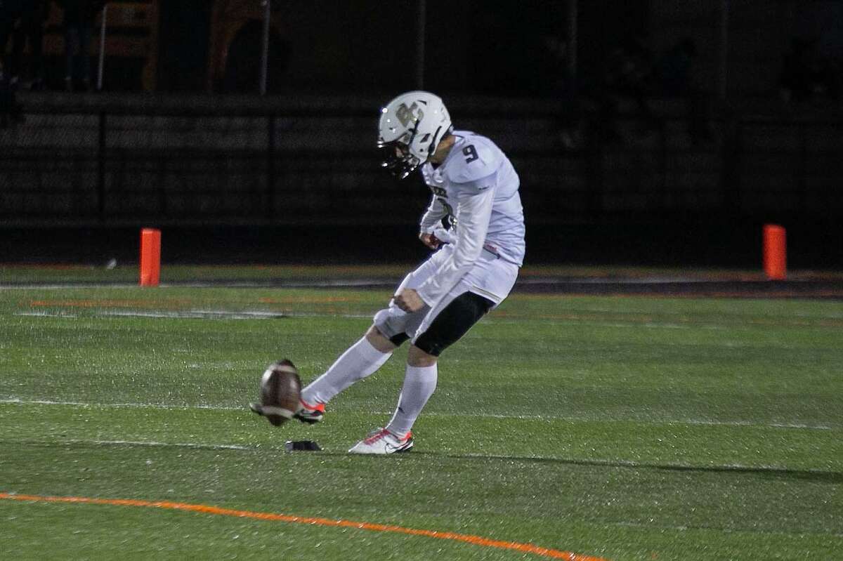 Creek beats Chesaning 49-22 in district final to advance to regional