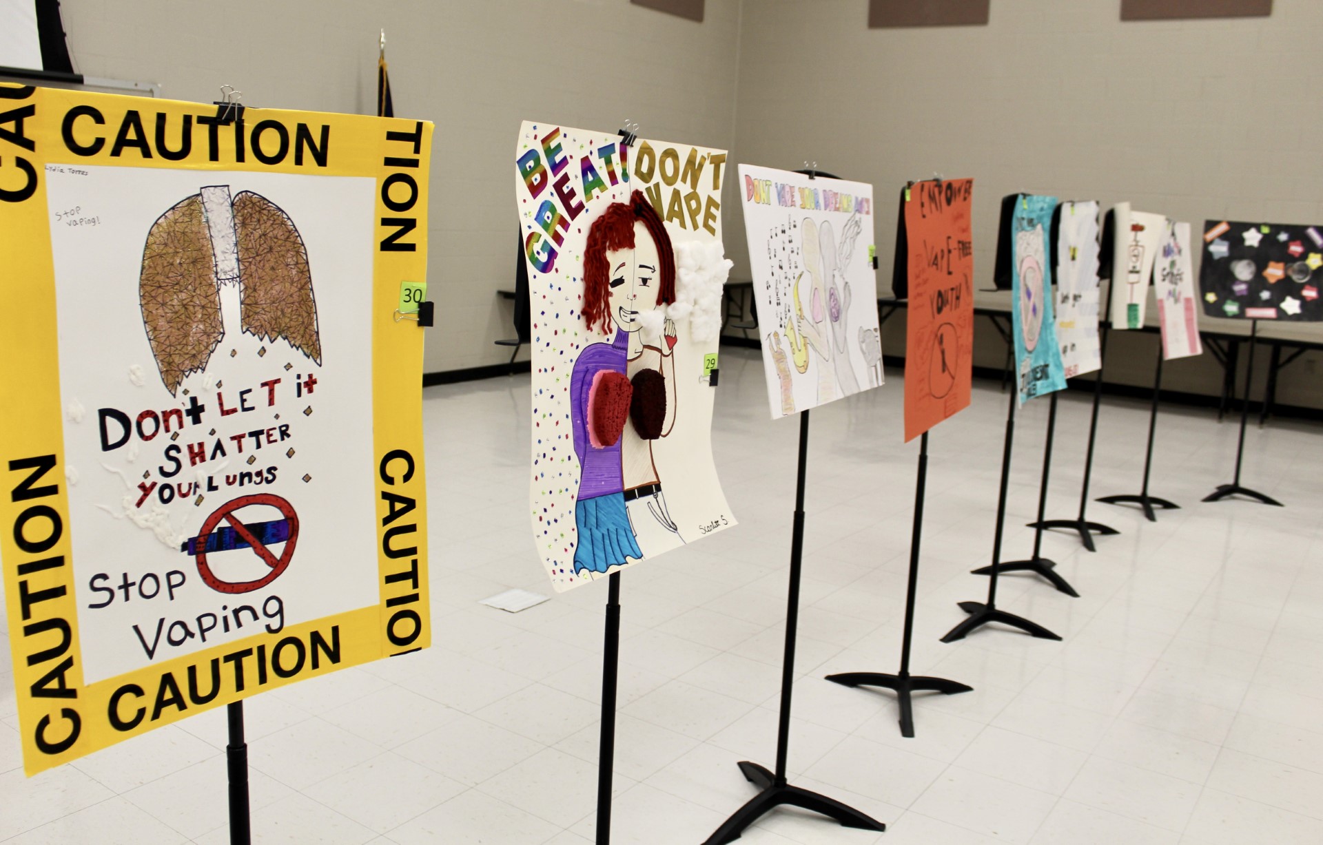 Laredo UISD students hold anti-vaping poster contest