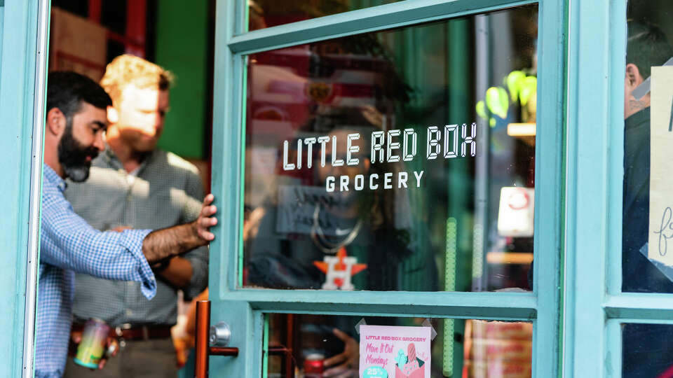Little Red Box Grocery moves into Houston's food deserts