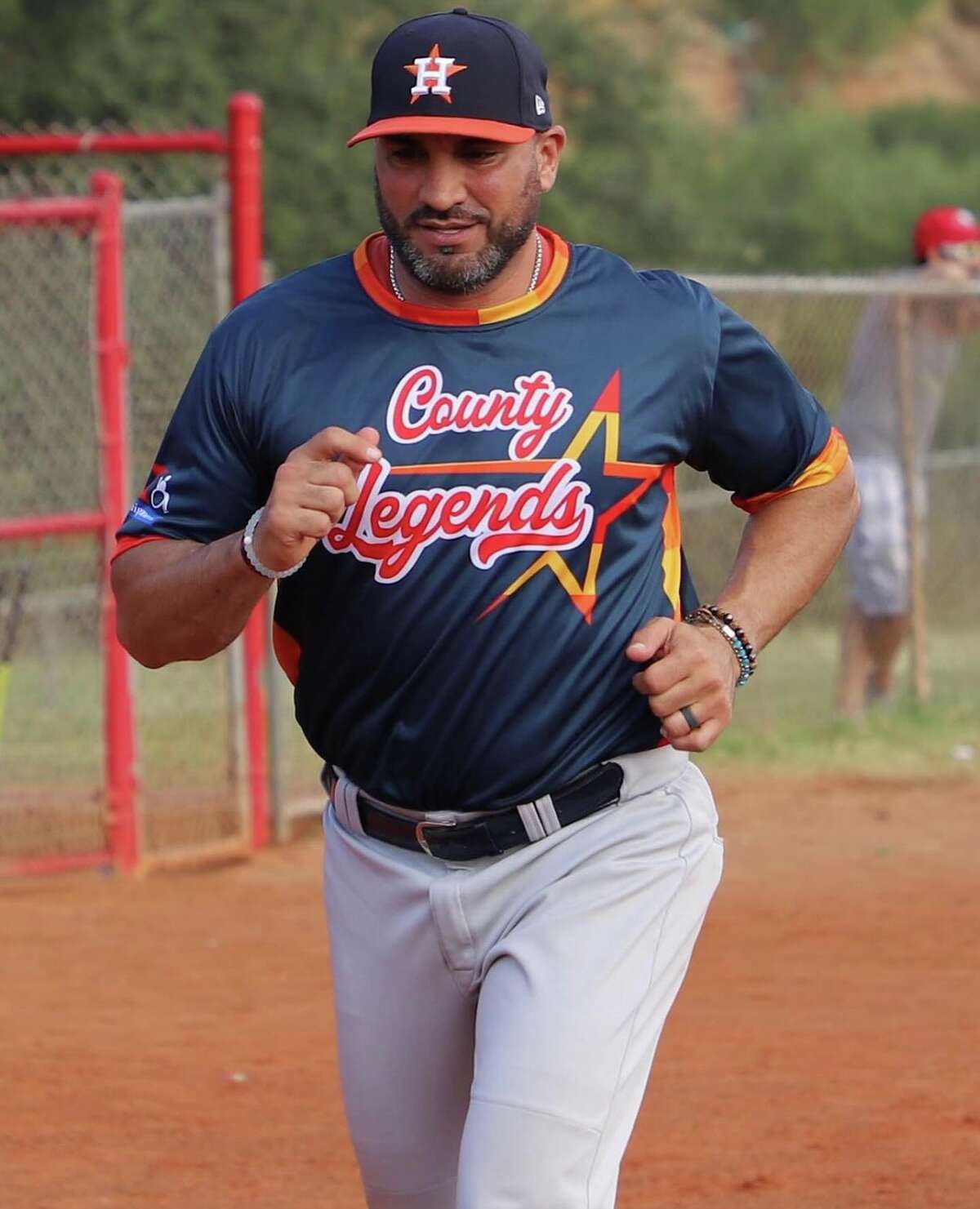 Webb County offices raise money with softball tournament