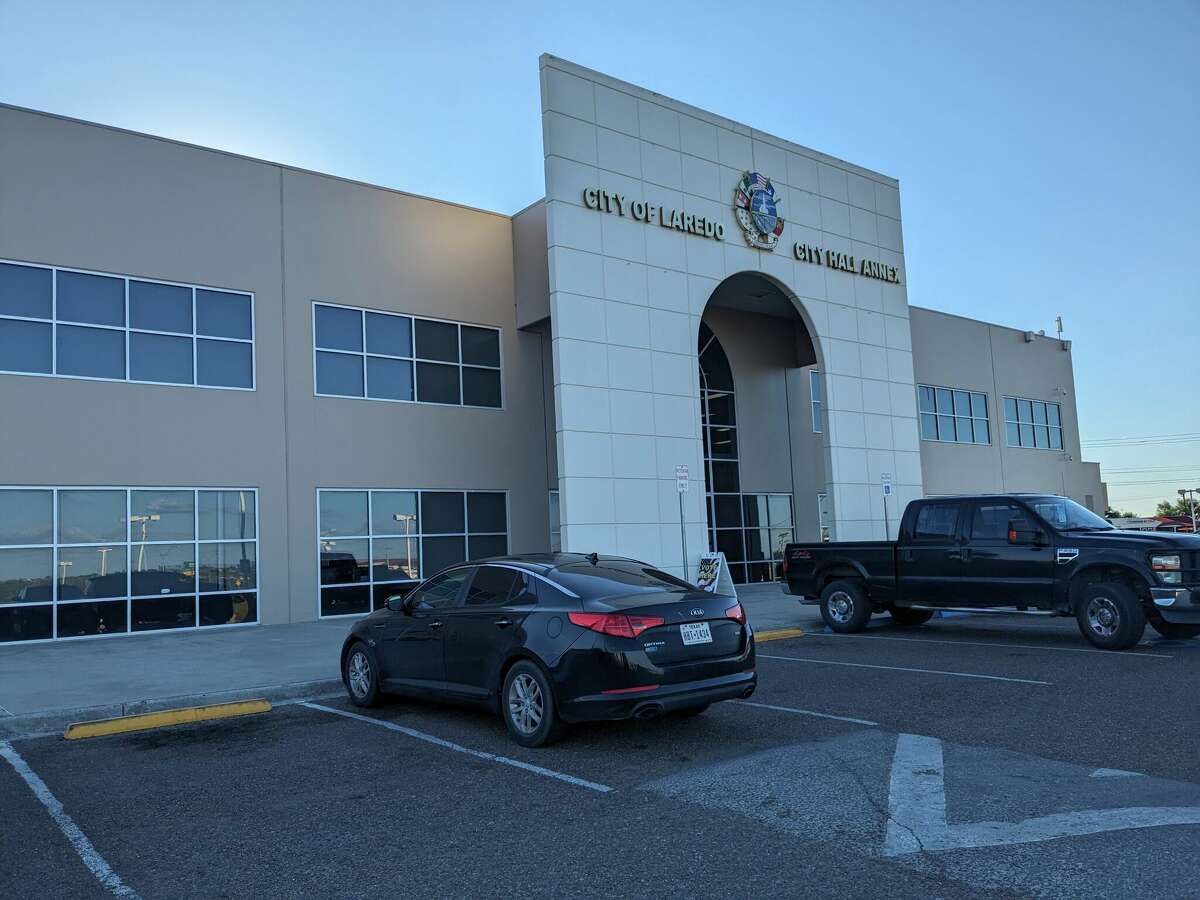 Laredo announces closures for Christmas holiday