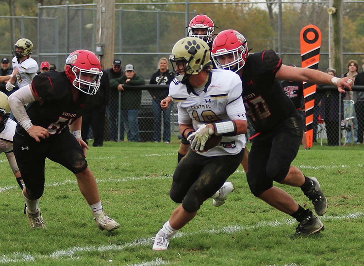 Camp Point Central rides 'workhorse' to win over Calhoun