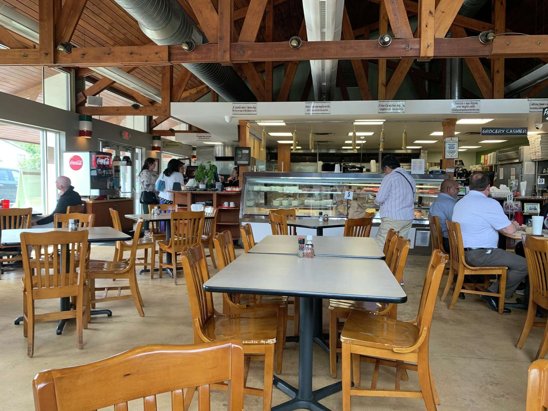 Fratello's Market & Deli will close permanently in January