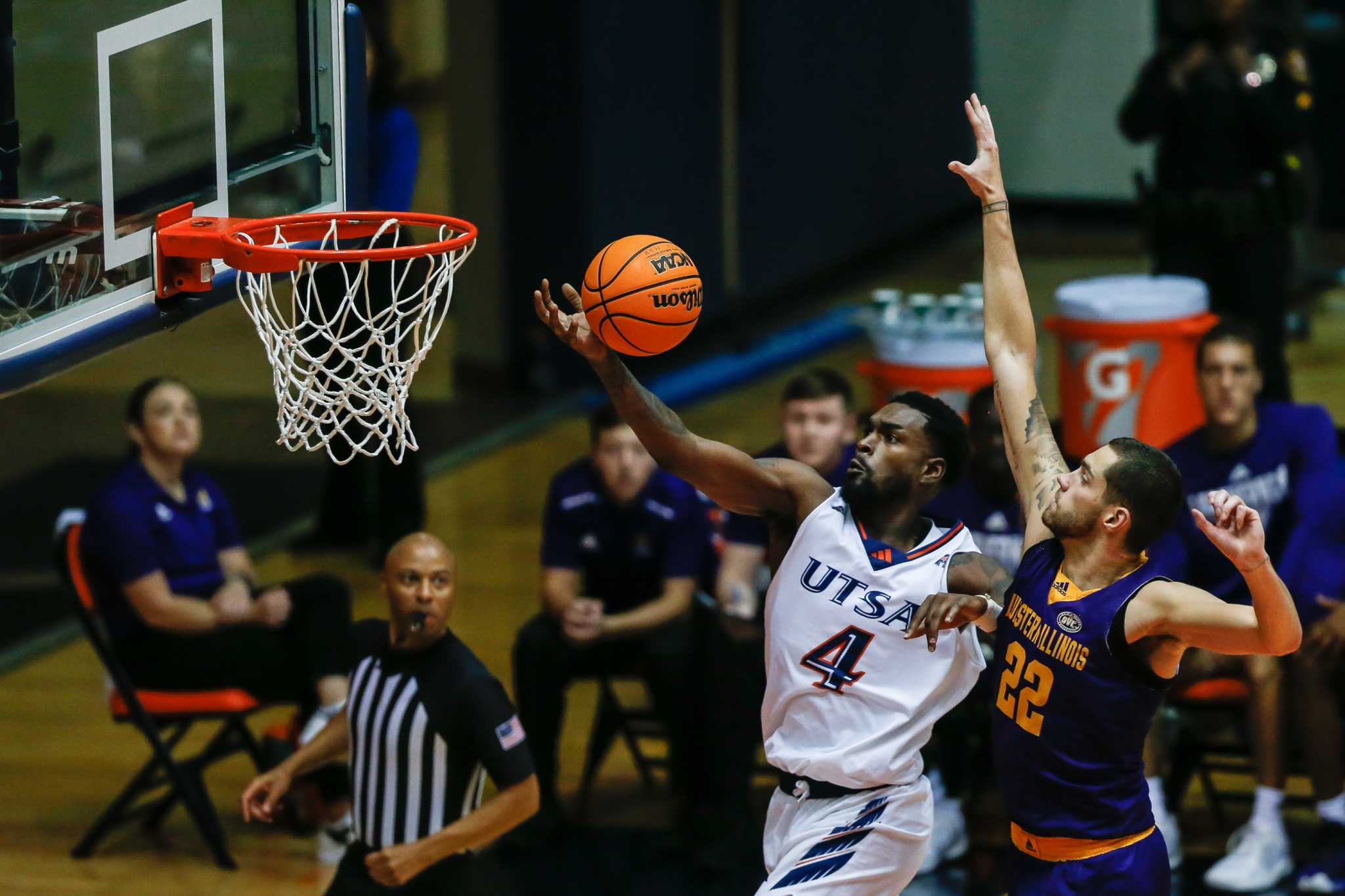 Fuller scores career-high 24, sparking UTSA to win at HCU