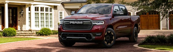2025 Ram 1500 Ramcharger First Look: The Unlimited-Range Electrified ...