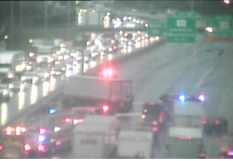 Jackknifed rigs tie up I-95 in Bridgeport, Fairfield and Greenwich