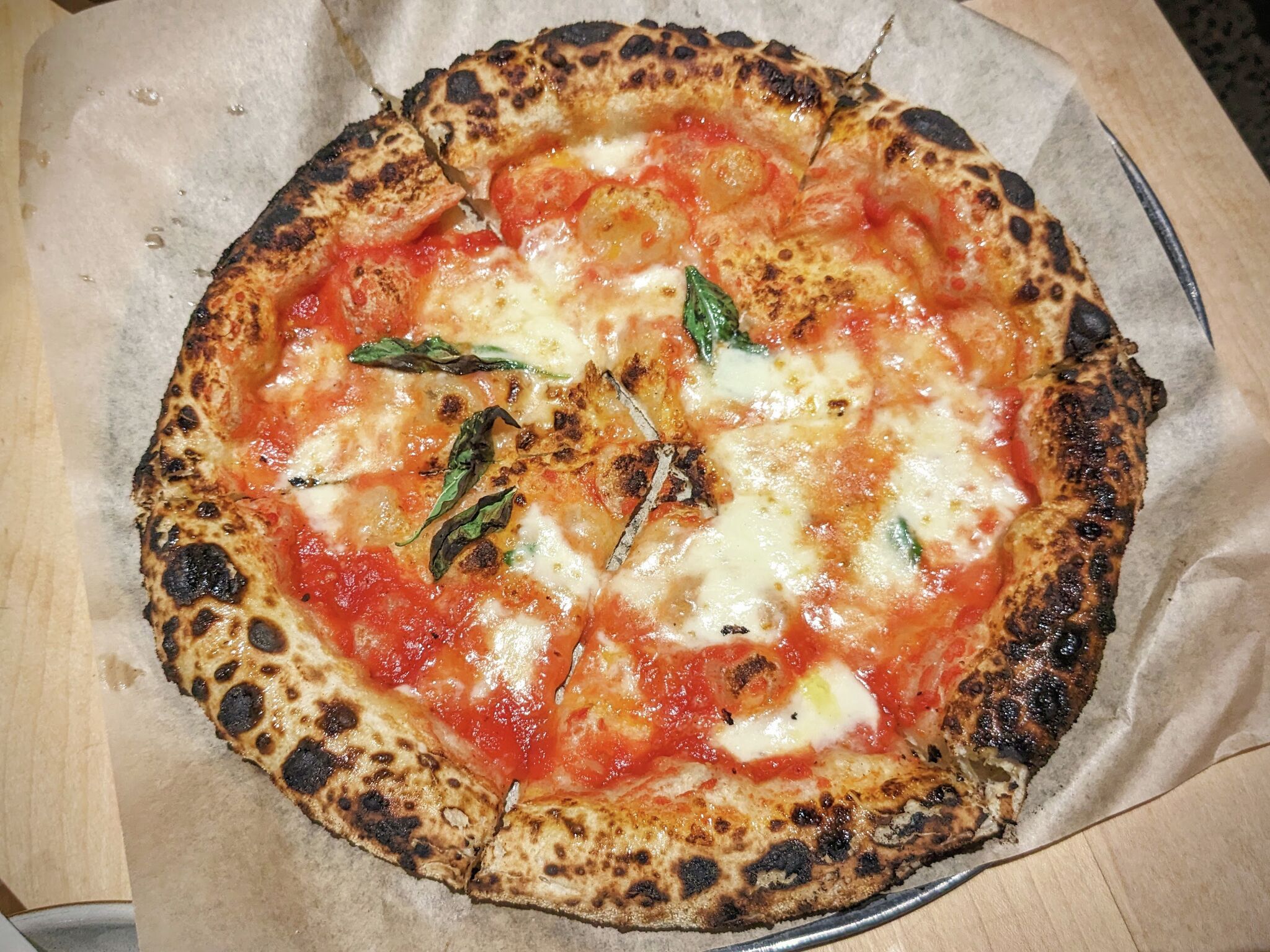 Restaurant review: Lola Pizza offers great pies and pastas