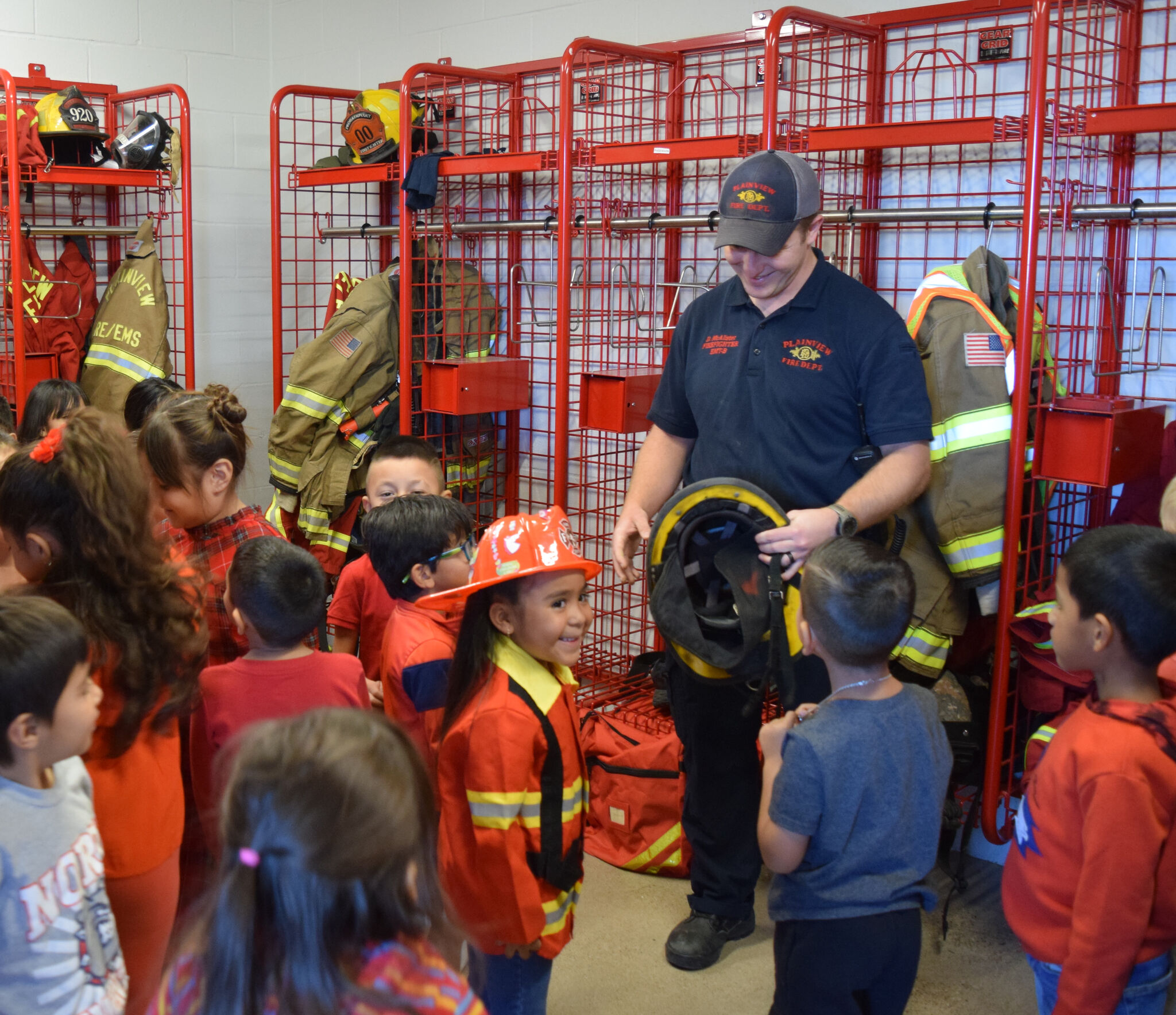 Plainview ISD students rewarded with pizza party at Fire Station 2