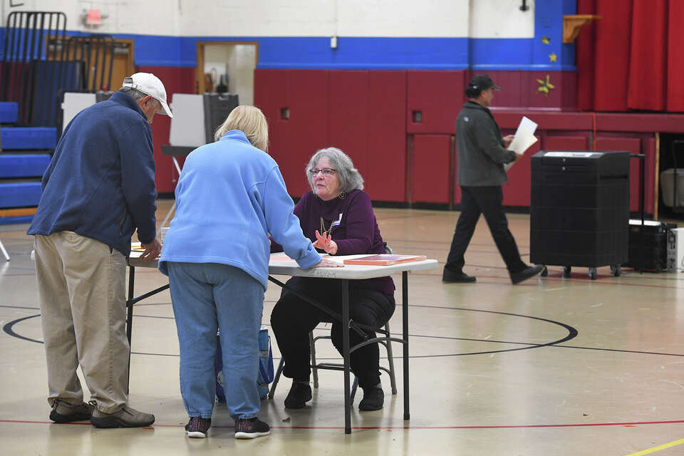 Democrat DiMartino wins Derby mayor in four-way race