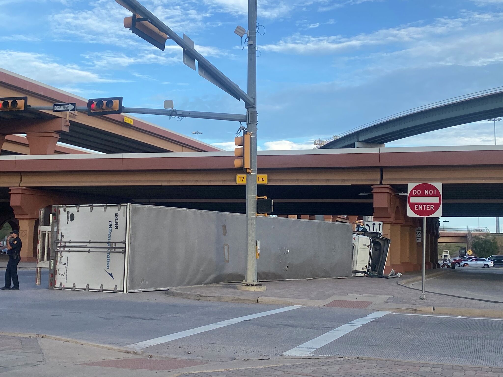Tractor trailer overturned in Laredo at Loop 20 and Frontage Road