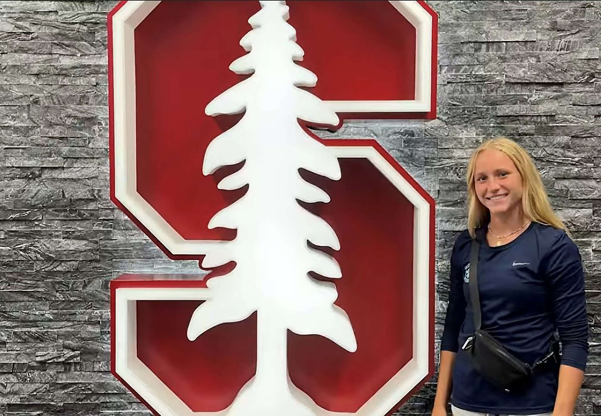 Lily Freer commits to play soccer at Stanford University