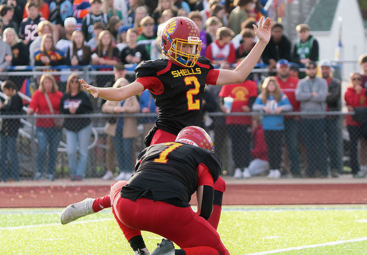 Nick, Jake and Joe Newton vital parts of Roxana football success