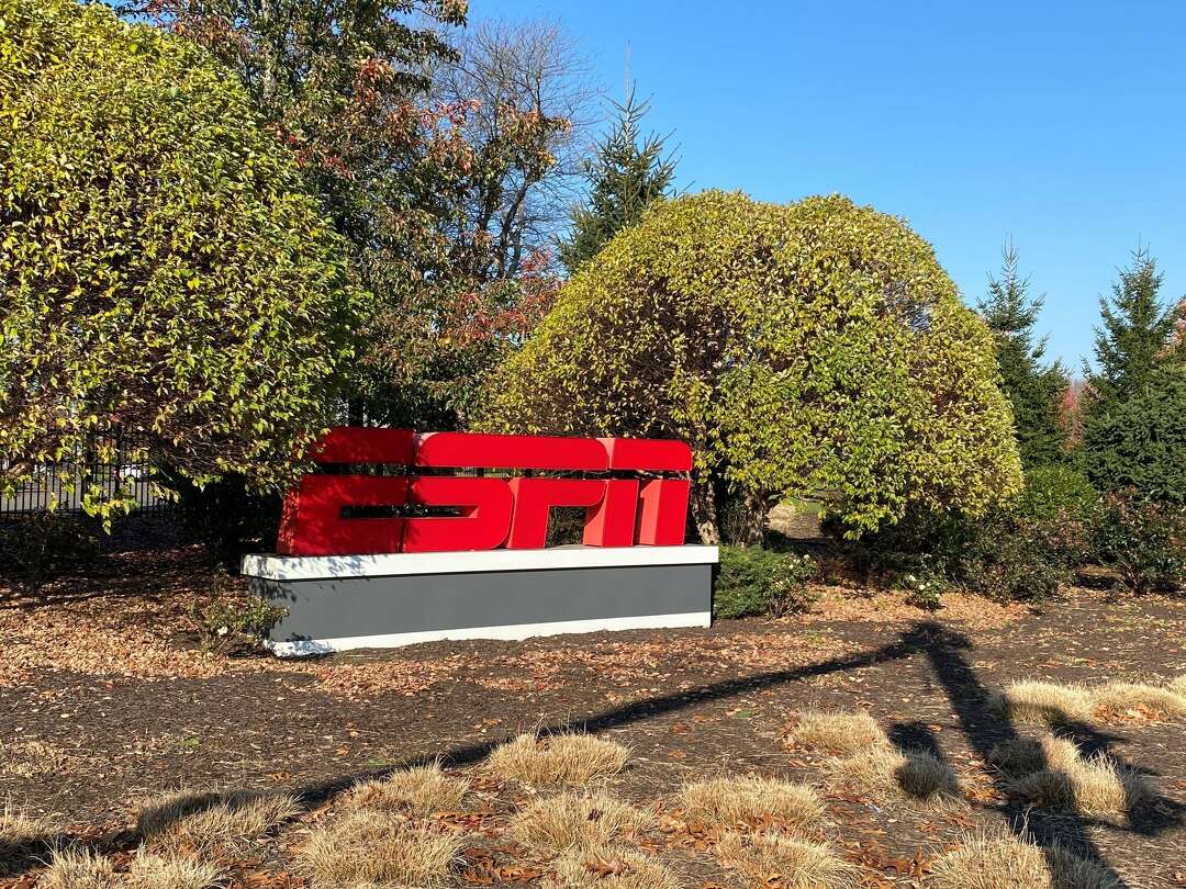 ESPN moves SportsCenter from Los Angeles to Connecticut