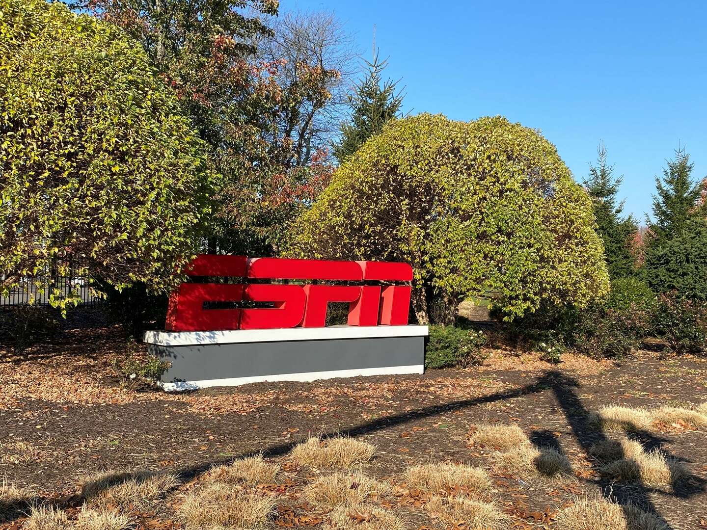ESPN moves SportsCenter from Los Angeles to Connecticut