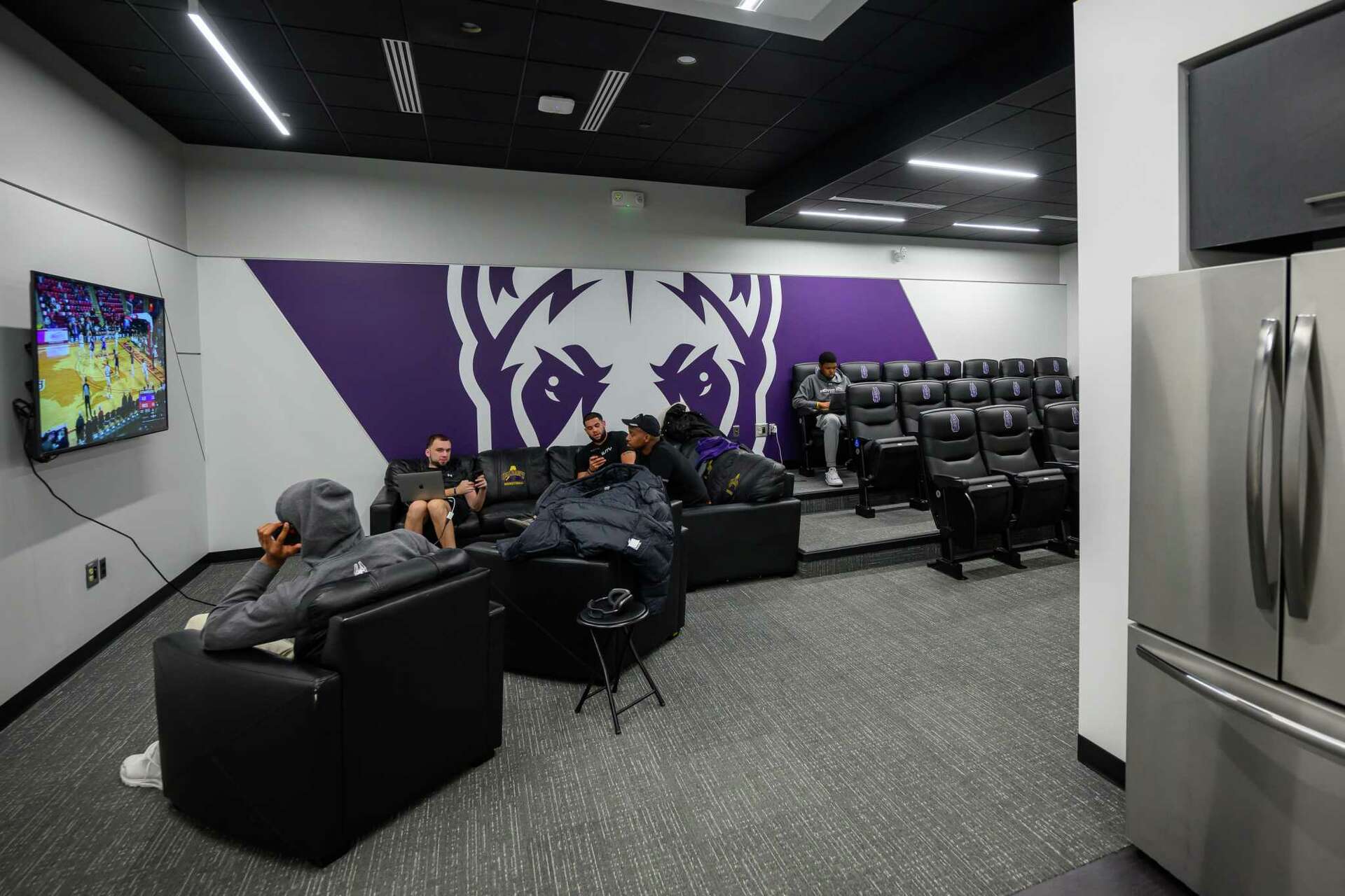 UAlbany unveils new basketball arena Broadview Center