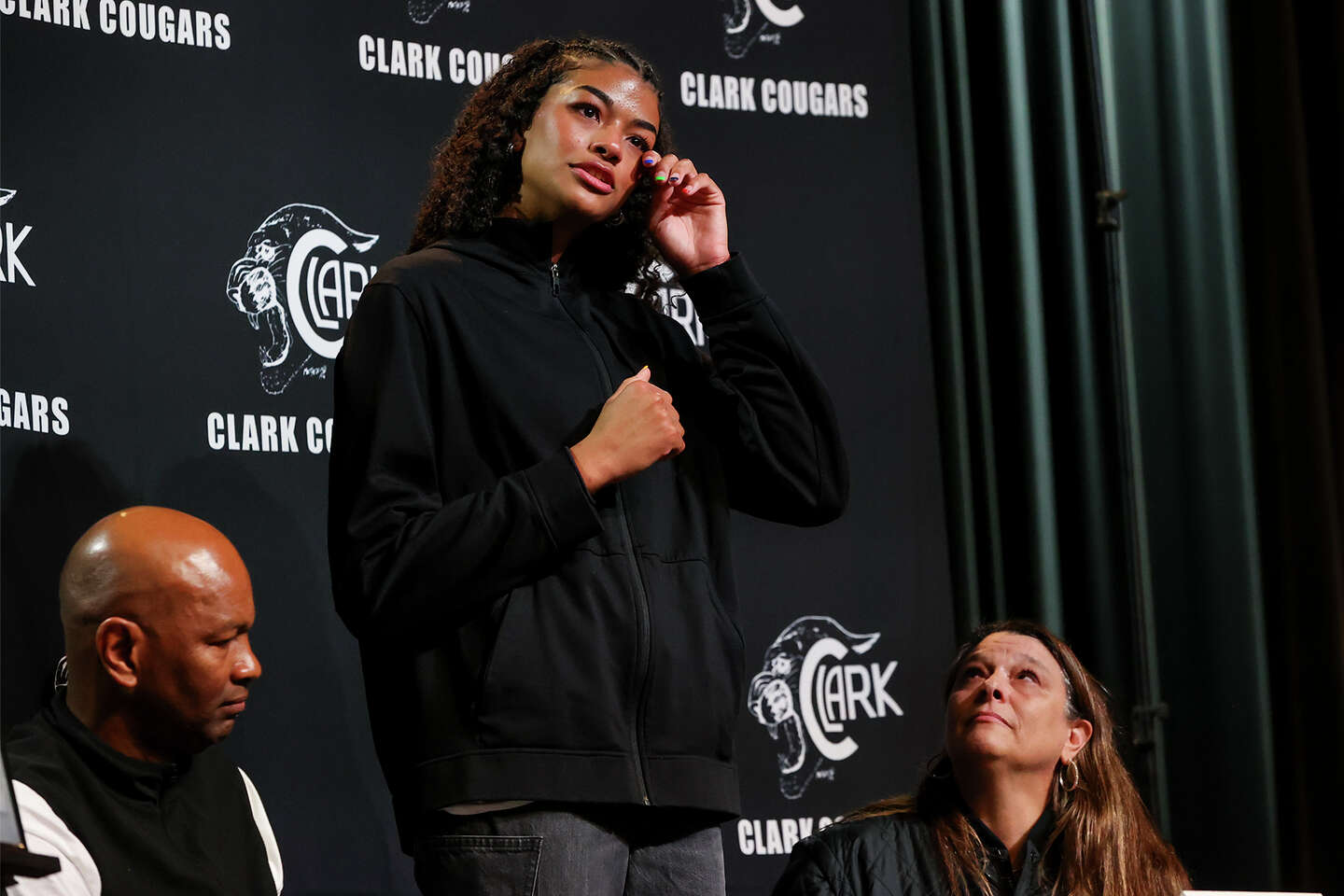 Clark basketball Arianna Roberson reveals she is headed to Duke