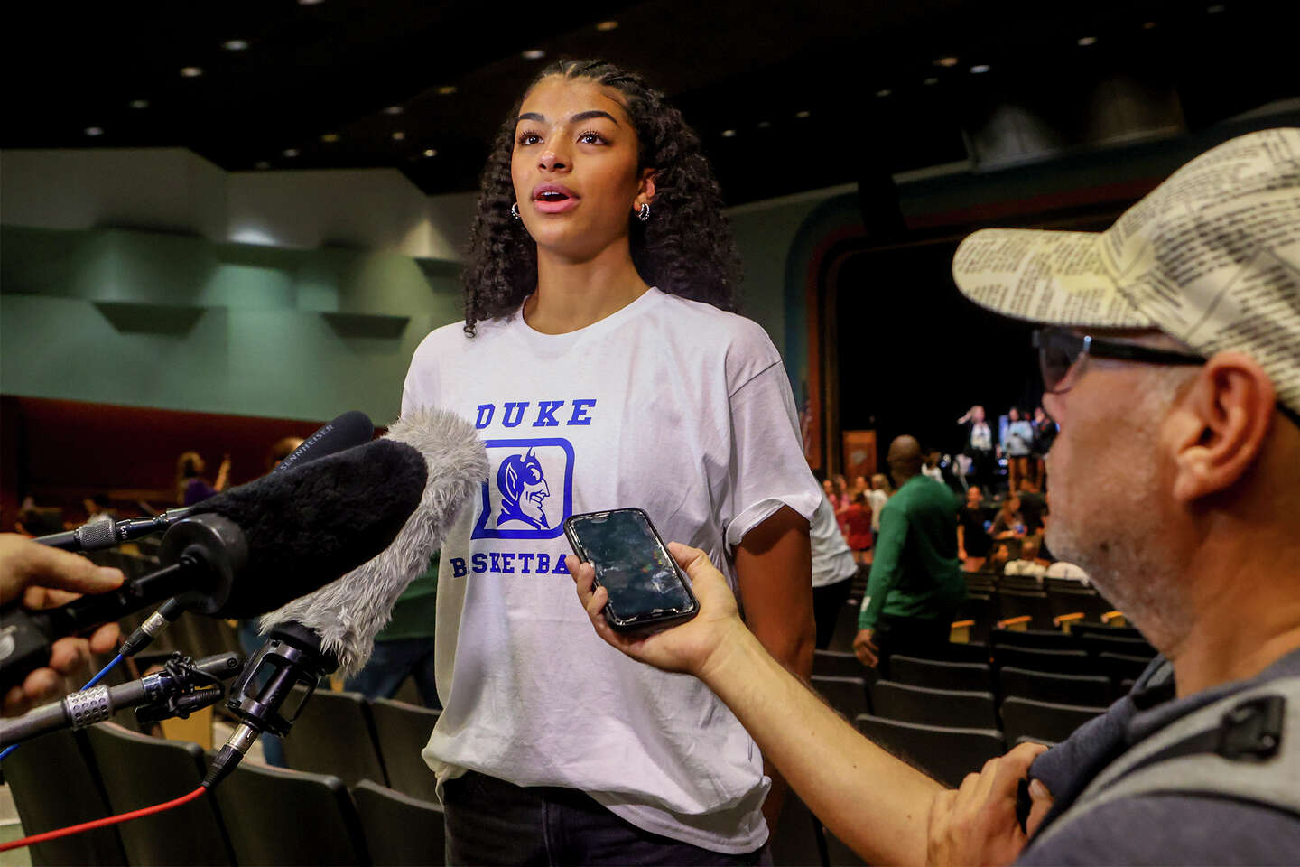 Clark basketball Arianna Roberson reveals she is headed to Duke