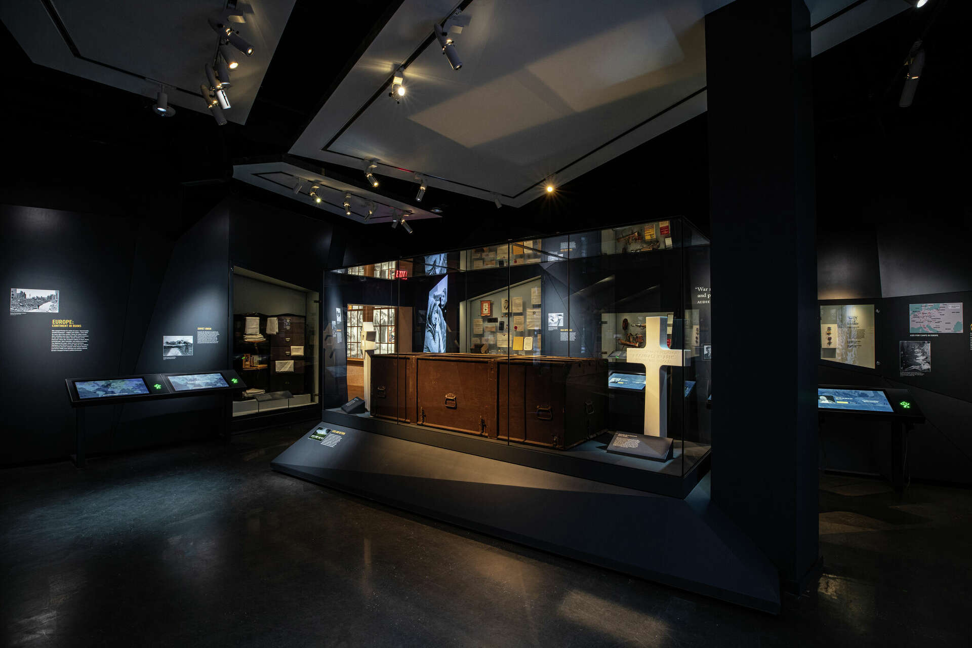 Mexican American soldier Felix Longoria honored at National WW2 Museum