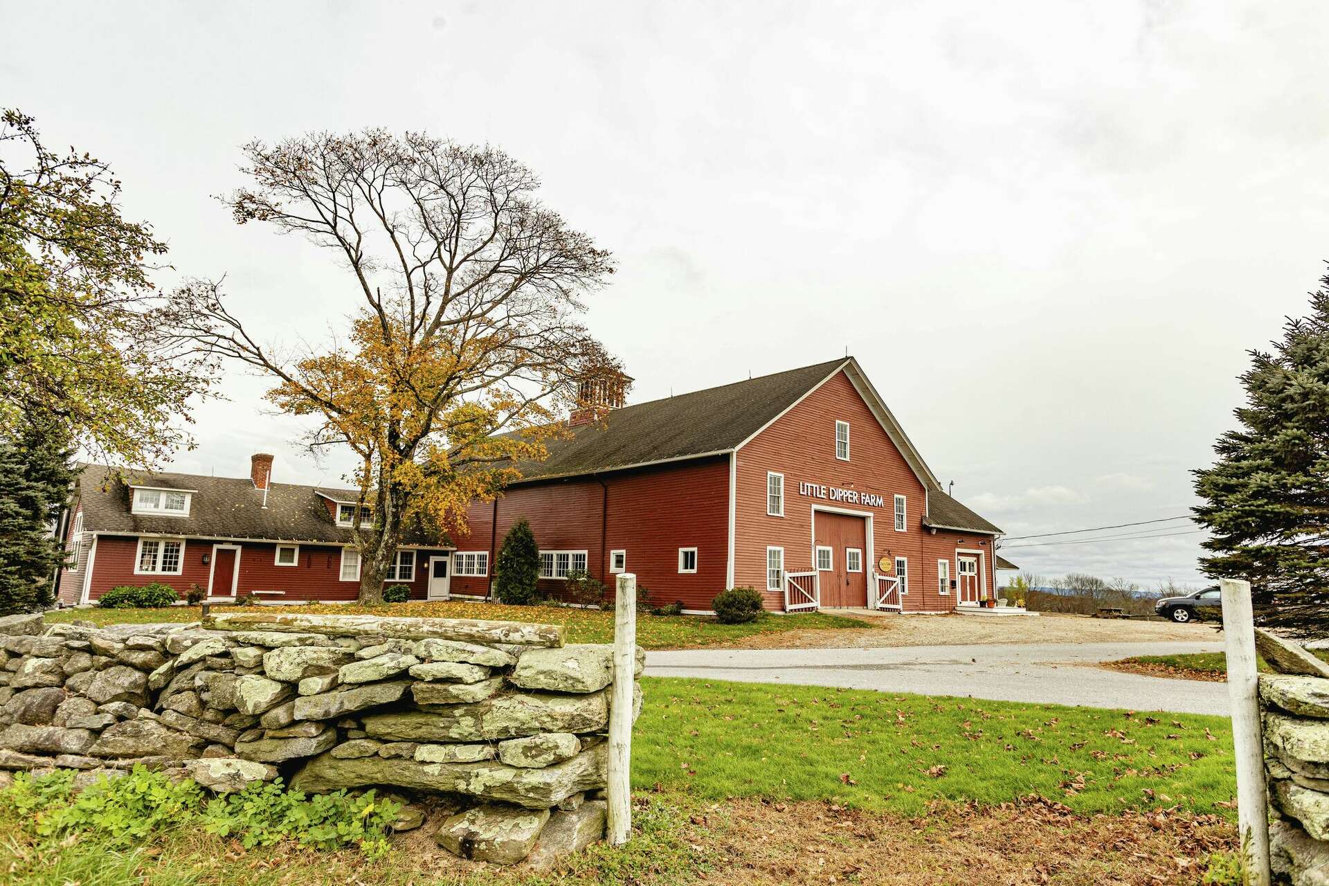 In Brooklyn, CT, find farm-fresh dining at the rustic Chef’s Table