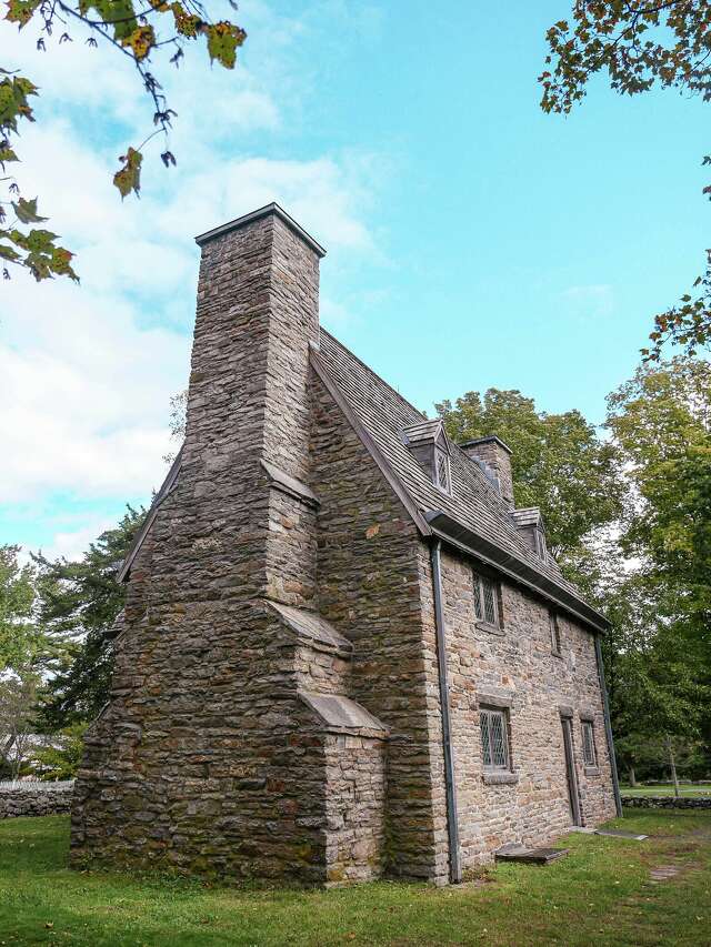 Guilford, CT: Where to find great restaurants, shopping & activities